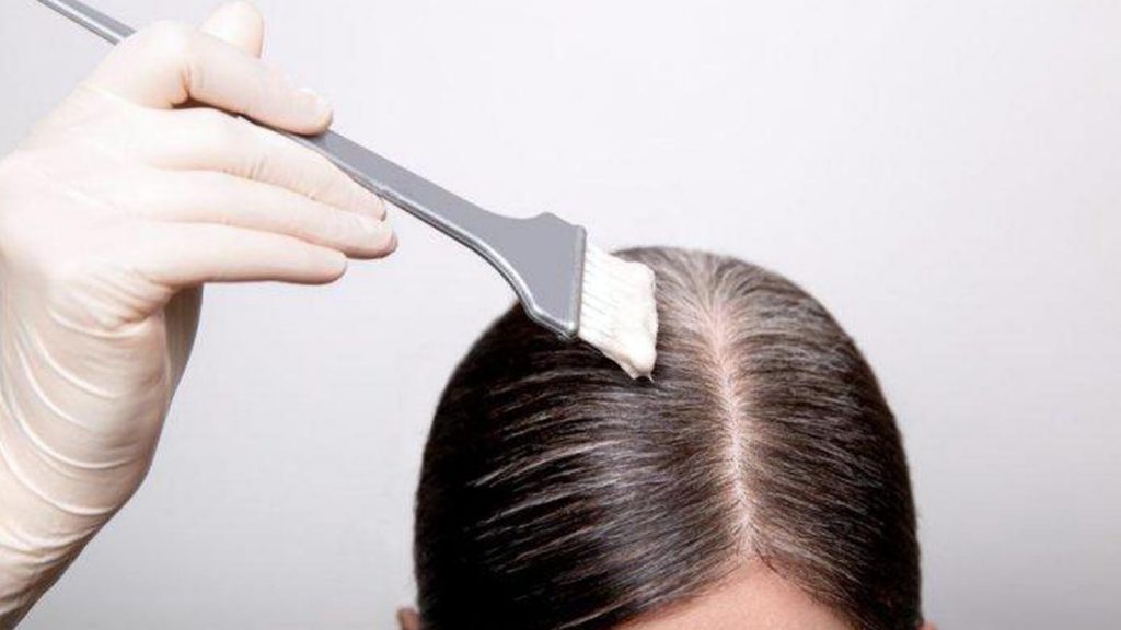 Ketahui Cara Mewarnai Rambut Sendiri di Rumah - Berita Seleb & Lifestyle