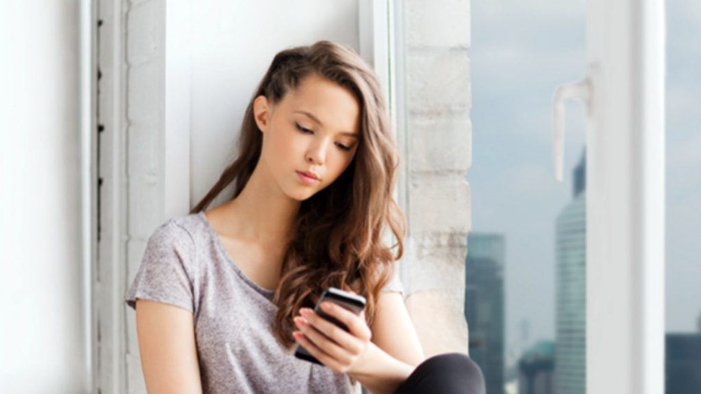 Memahami Krisis Identitas dan Cara Menghadapinya - Berita Seleb & Lifestyle