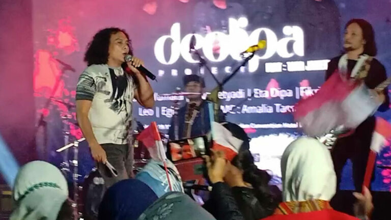 Konser Nyanyian Penyatu Negeri, Deolipa Project Sukses Hibur Masyarakat ...