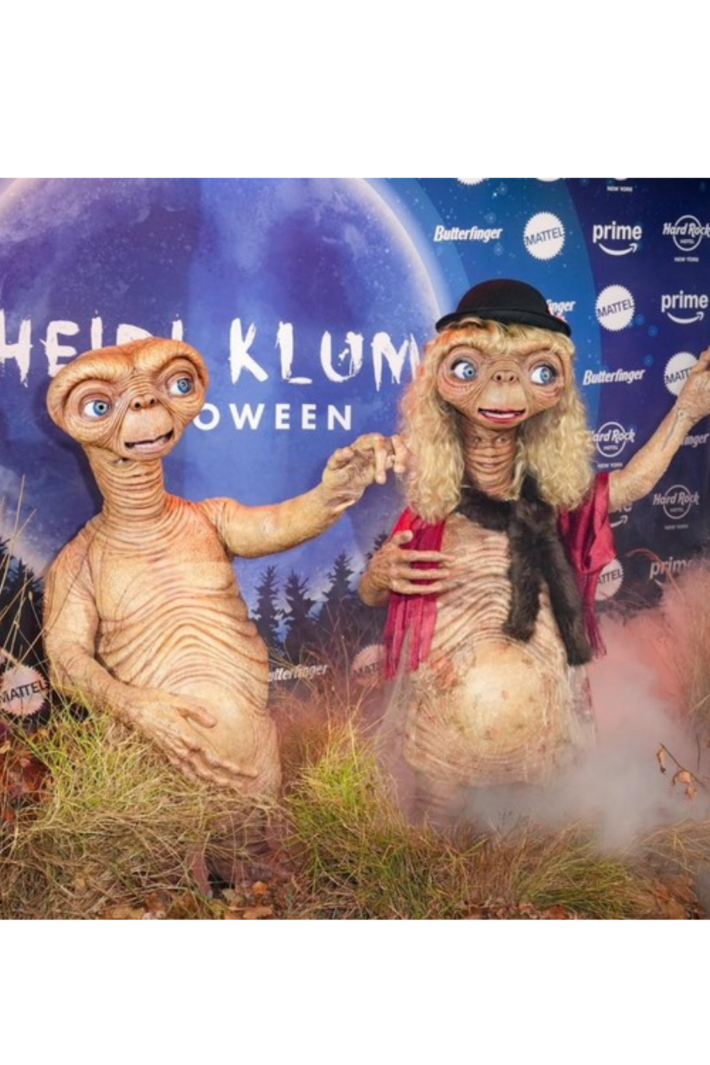 Heidi Klum dan Janelle Monae Mengenakan Kostum ET untuk Pesta Halloween ...